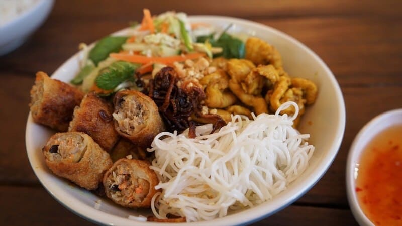 Bo Bun : Recette authentique vietnamienne par des locaux